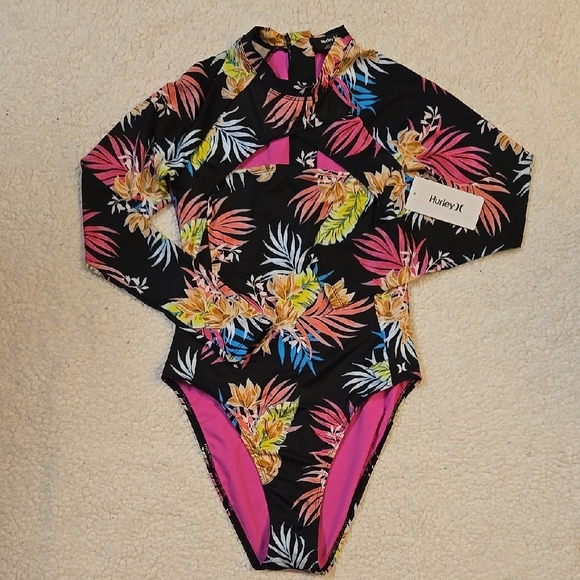 Hurley | Swim | Hurley Hana Cross Yoke Surfsuit | Poshmark